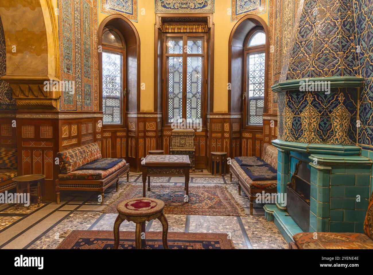 Al rawda palace hi-res stock photography and images - Alamy