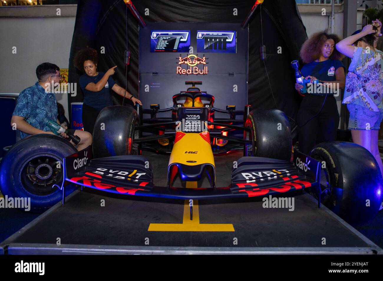 SÃO PAULO, SP - 31.10.2024: A F1 CHEGA À SÃO PAULO - Formula 1 is ...