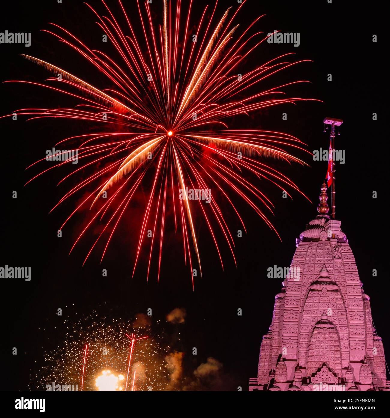 London, UK. 31st Oct, 2024. The festivities close with vibrant ...