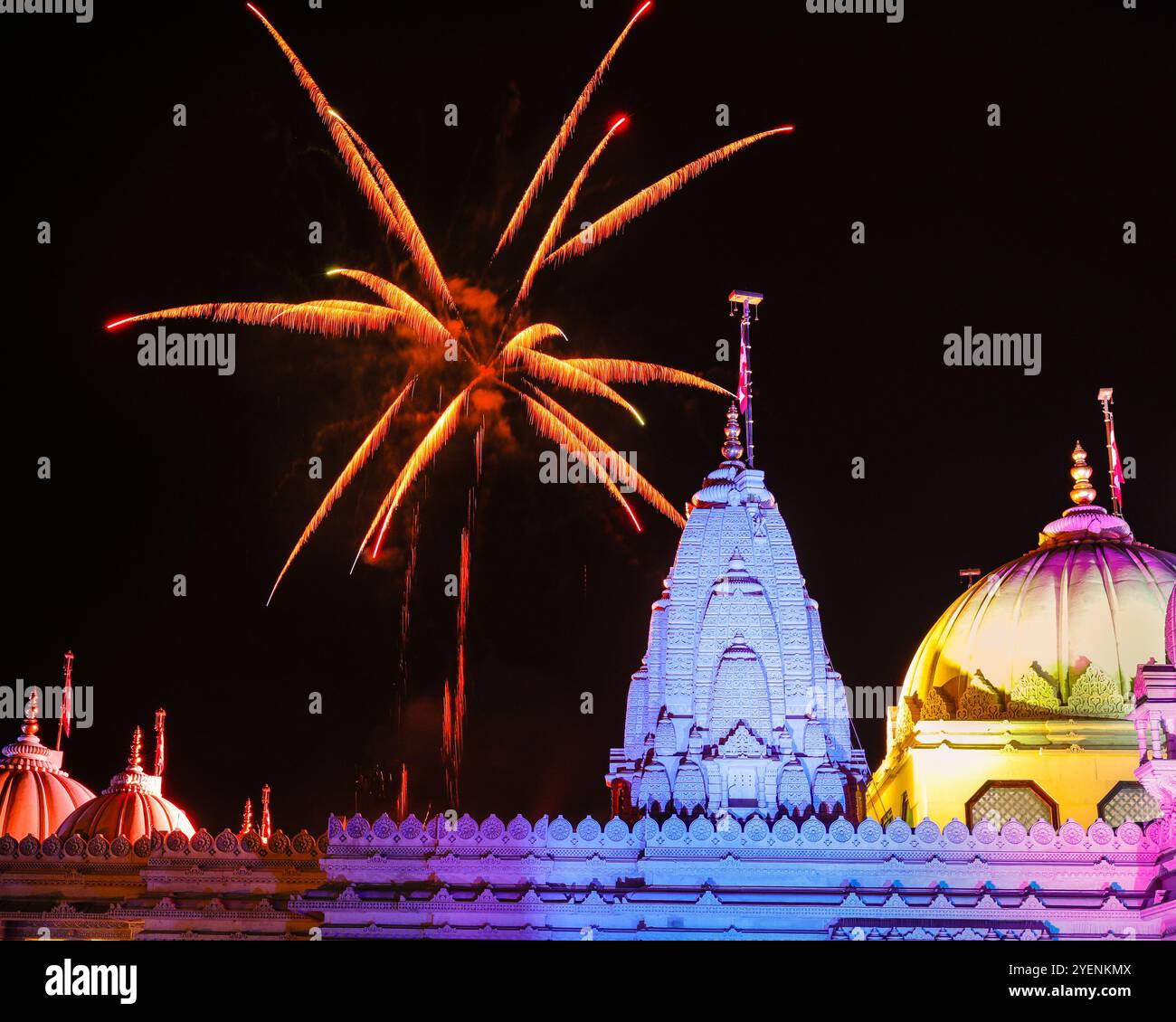 London, UK. 31st Oct, 2024. The festivities close with vibrant ...
