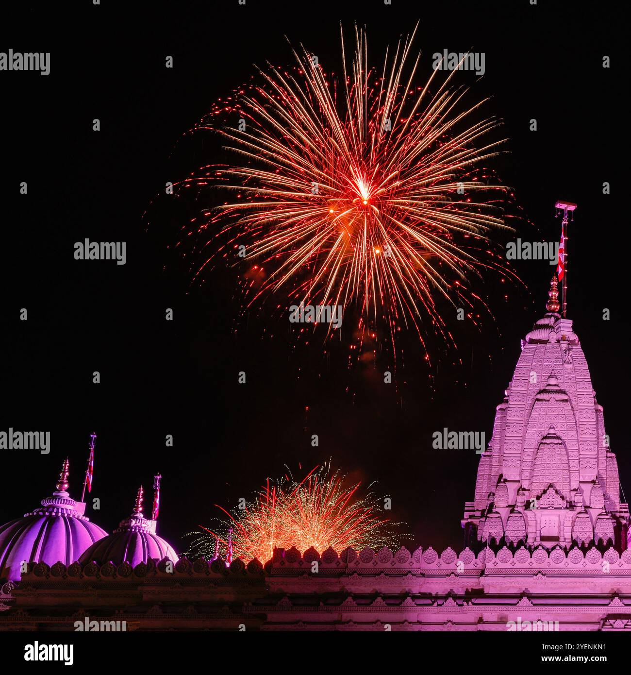 London, UK. 31st Oct, 2024. The festivities close with vibrant ...