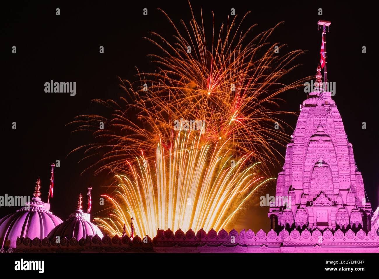 London, UK. 31st Oct, 2024. The festivities close with vibrant ...