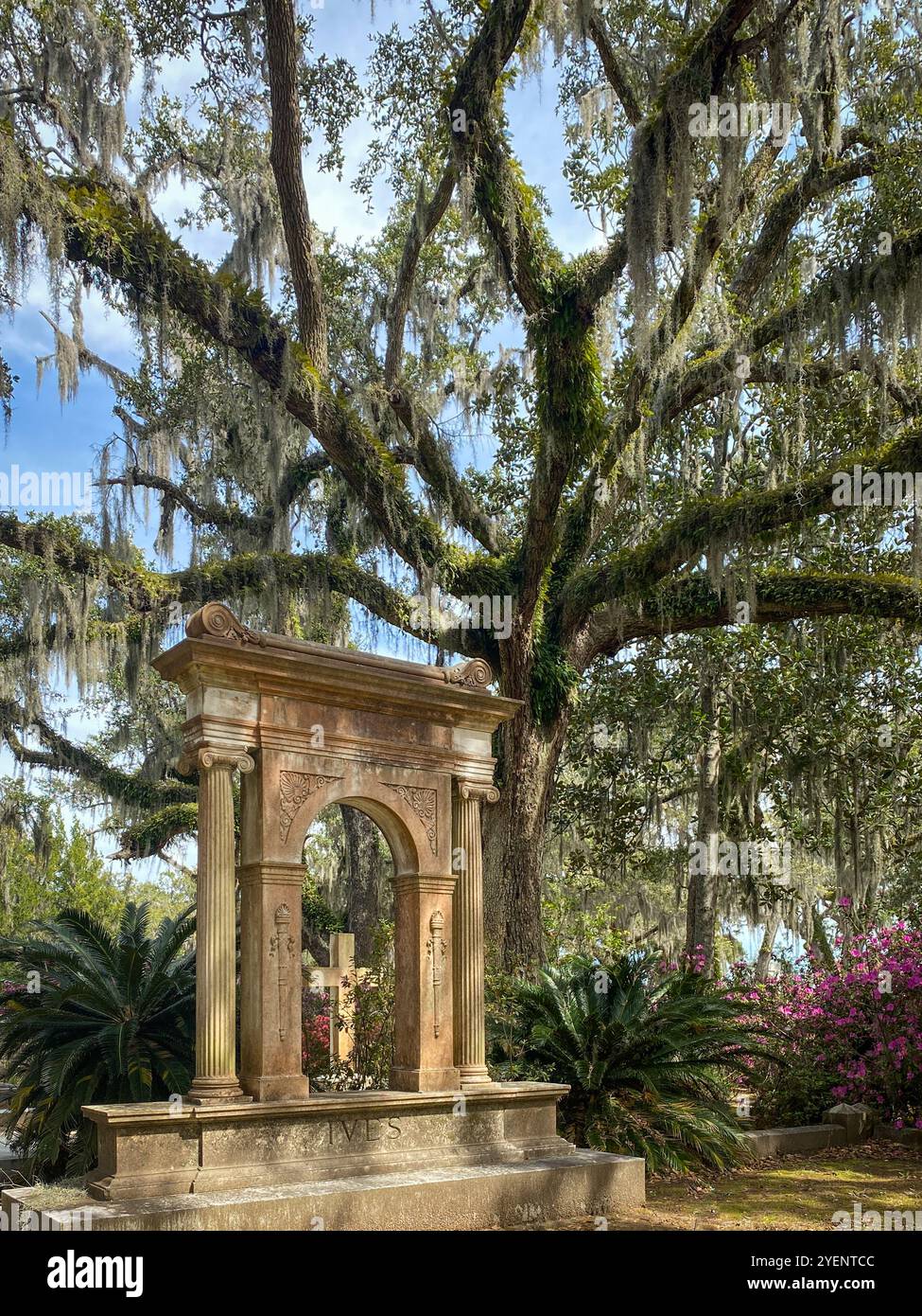 Bonaventure Cemetery, Savannah, Georgia, USA Stock Photo - Alamy