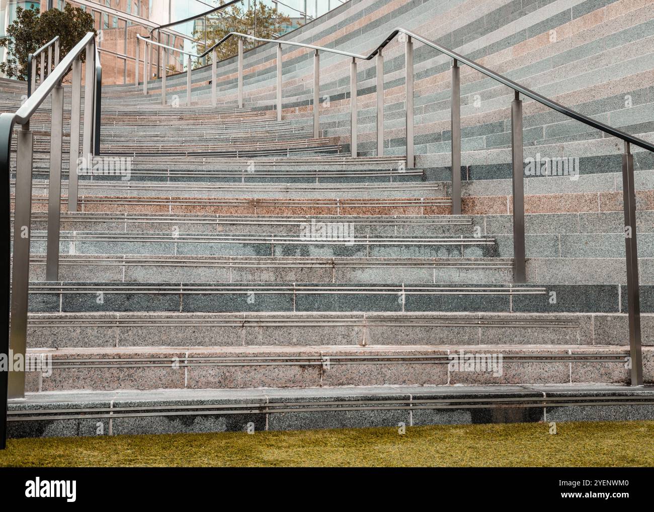 Curved steps leading up hi-res stock photography and images - Alamy