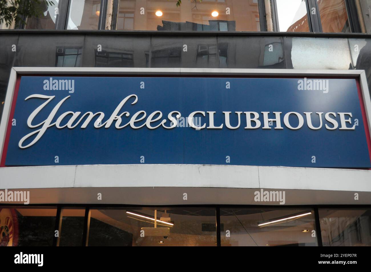 New York, United States. 30th Oct, 2024. A Yankees Clubhouse store is ...