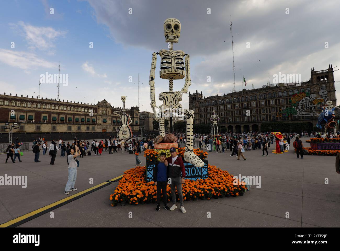 Tourists attending the main square Zocalo to enjoy the Mega Ofrenda ...