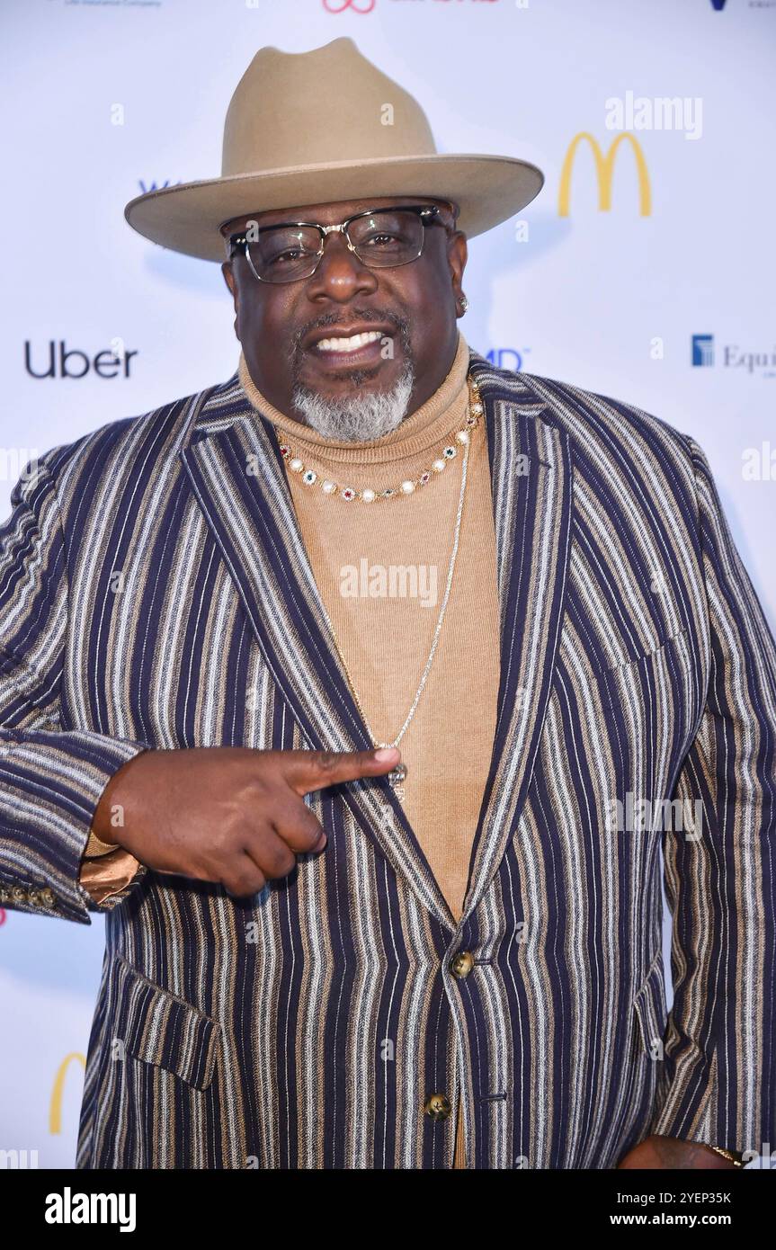 Cedric the Entertainer arrives at Al Sharpton's 70th birthday party on ...