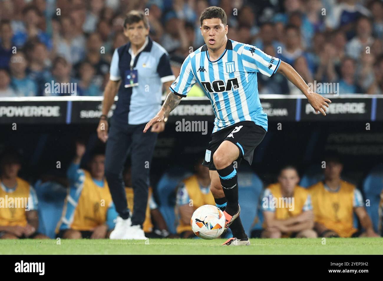Argentina’s Racing Club Colombian midfielder Juan Fernando Quintero (R ...
