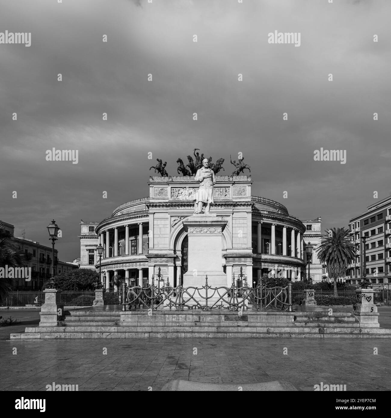 Palermo, capital city of Sicily, Southern Italy Stock Photo - Alamy