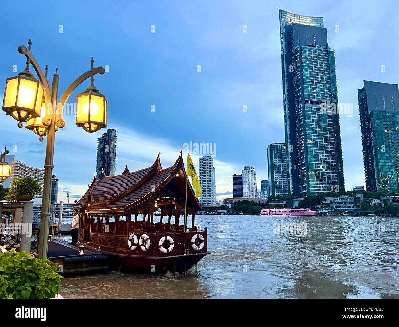 Bangkok, Thailand. 18th Aug, 2024. A hotel boat can be seen on the Chao ...