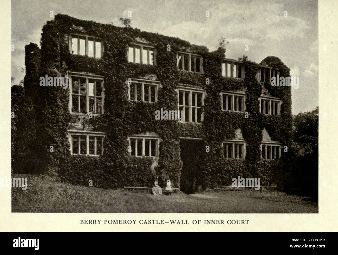 Exploring scenic highways on road hi-res stock photography and images ...