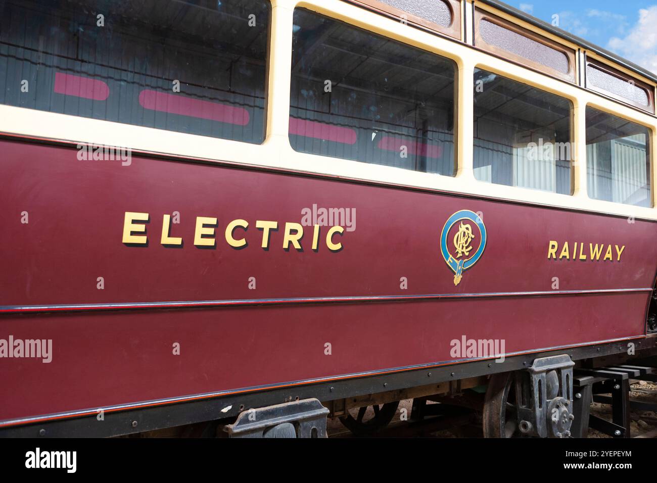 Electric Railway carriage, awaiting renovation, Havenstreet Station ...