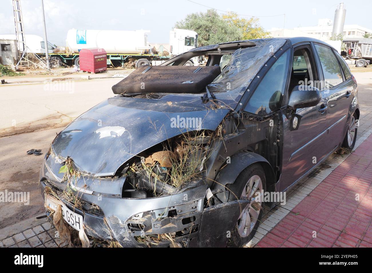 The aftermath of hurricane Dana in Valencia, Spain - Destroyed car ...