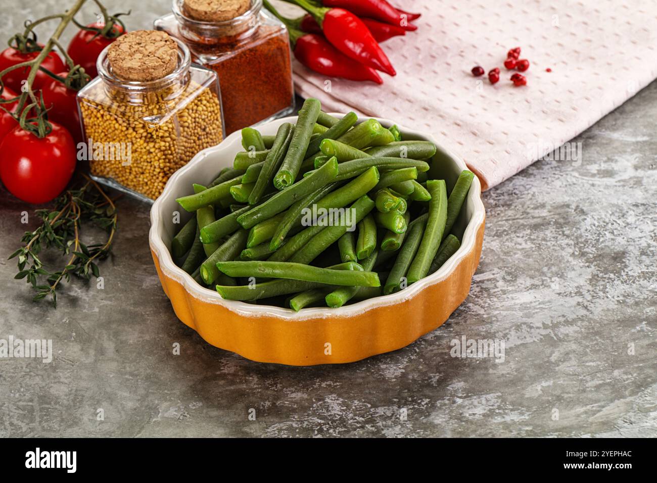 Vegan cuisine - boiled green bean snack Stock Photo - Alamy