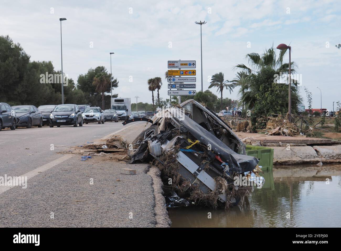 The aftermath of hurricane Dana in Valencia, Spain - Destroyed car ...