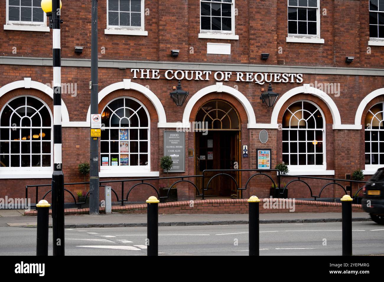 The Court of Requests pub, Oldbury, West Midlands, England, UK Stock ...