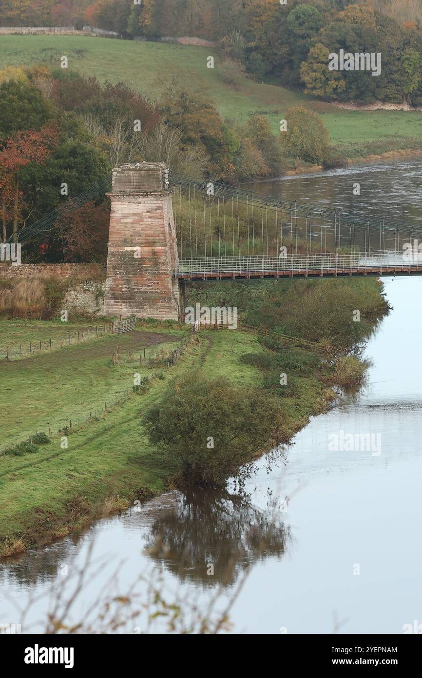 Award winning Union Chain Bridge connecting England and Scotland Stock ...