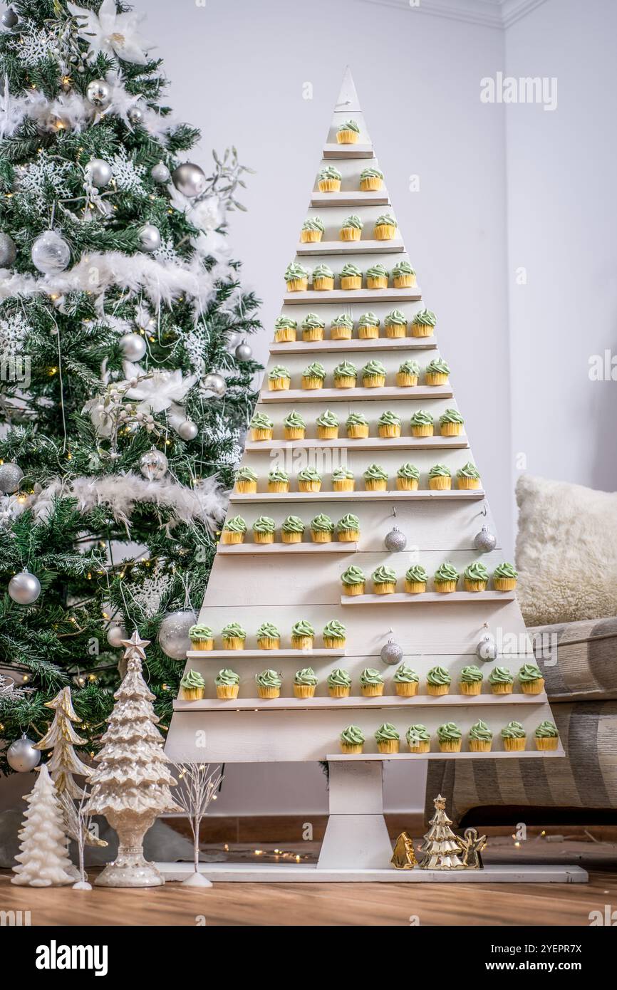 Romania christmas decoration hi-res stock photography and images - Alamy