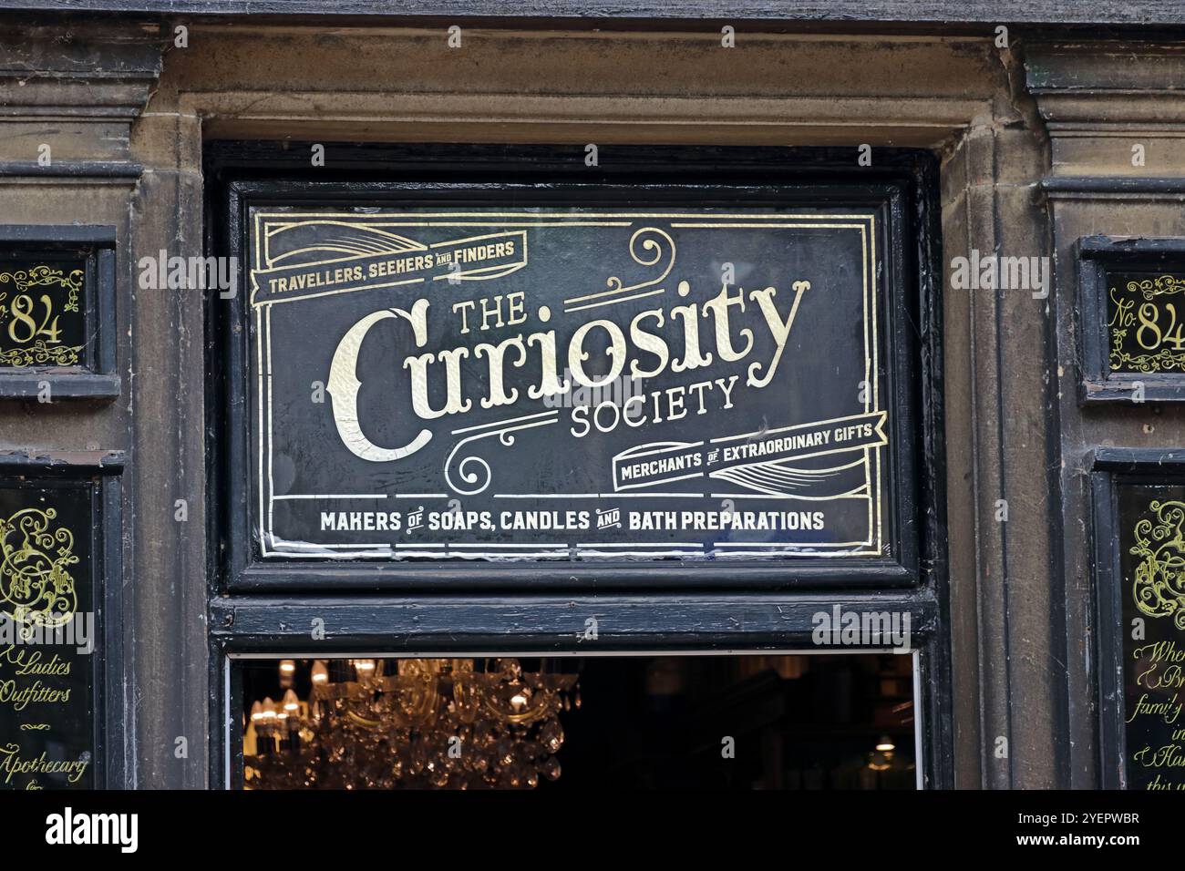 Old west entrance sign hi-res stock photography and images - Alamy