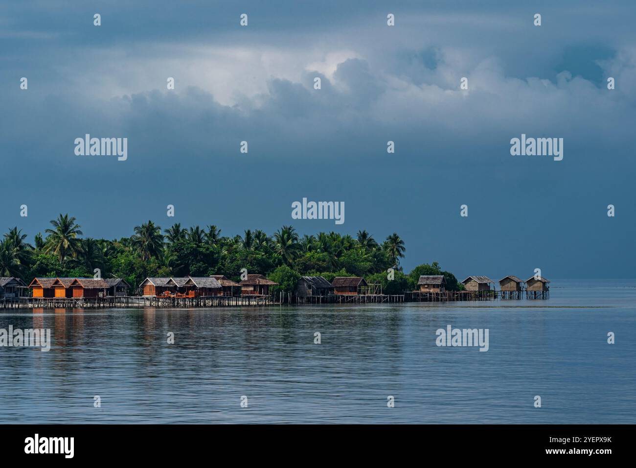 Stilt houses on small hi-res stock photography and images - Alamy