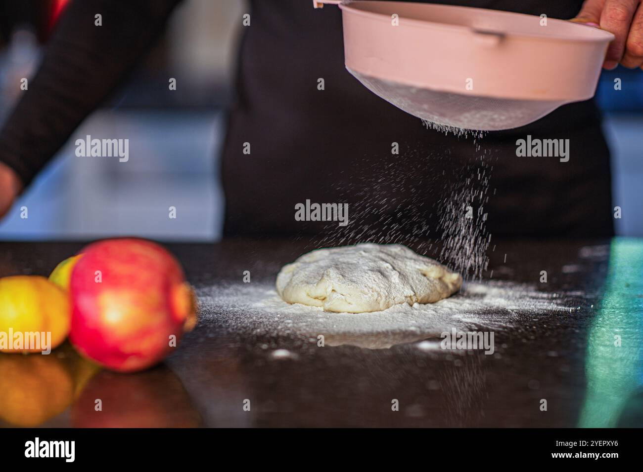 Person sieve hi-res stock photography and images - Alamy