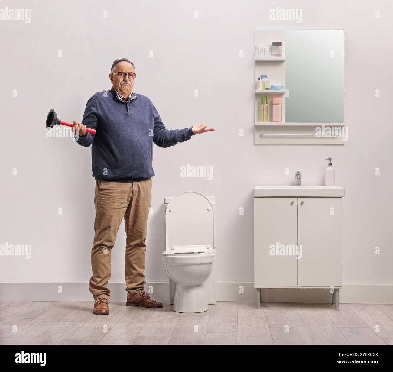 Toilet flange hi-res stock photography and images - Alamy