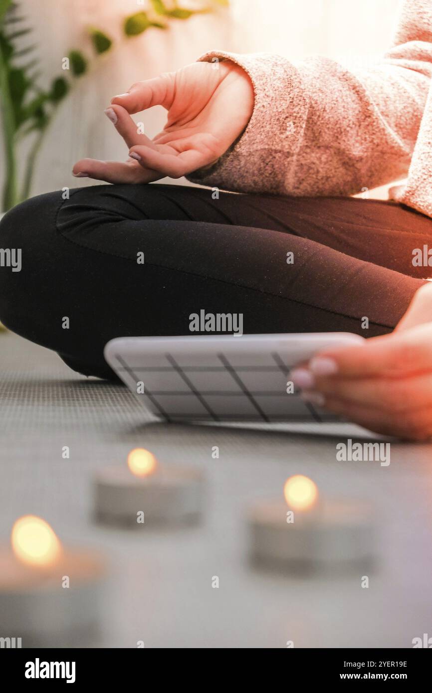 Woman trains home on hi-res stock photography and images - Alamy