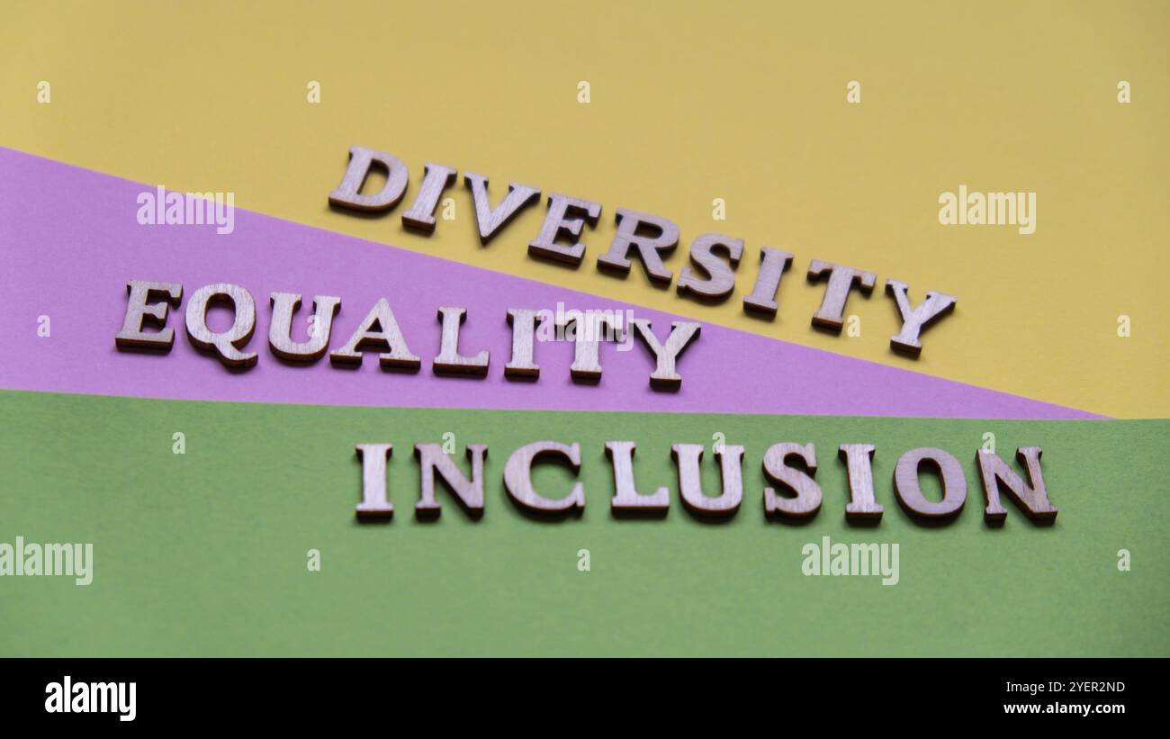 Message DIVERSITY INCLUSION EQUALITY. Motivational Words Quotes Concept ...