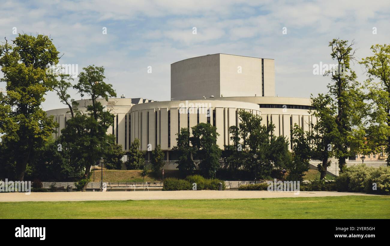 Opera nova twilight old town hi-res stock photography and images - Alamy