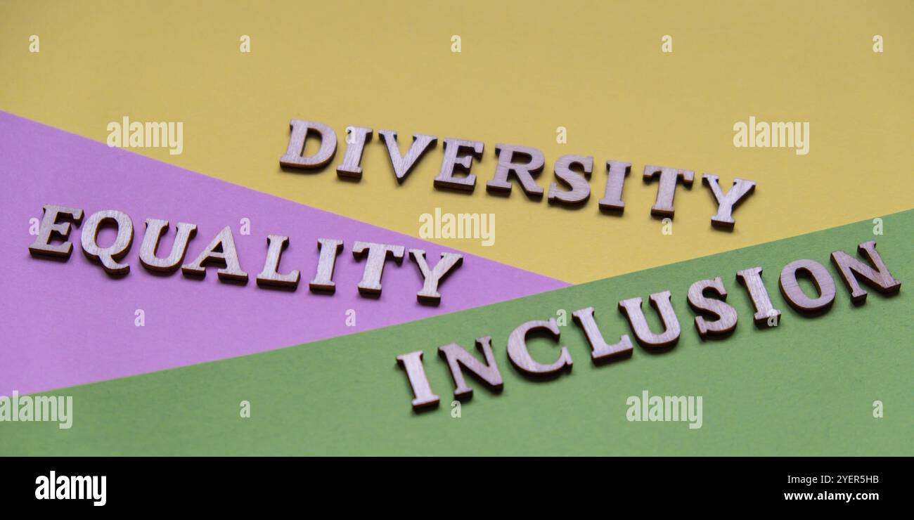 Message DIVERSITY INCLUSION EQUALITY. Motivational Words Quotes Concept ...