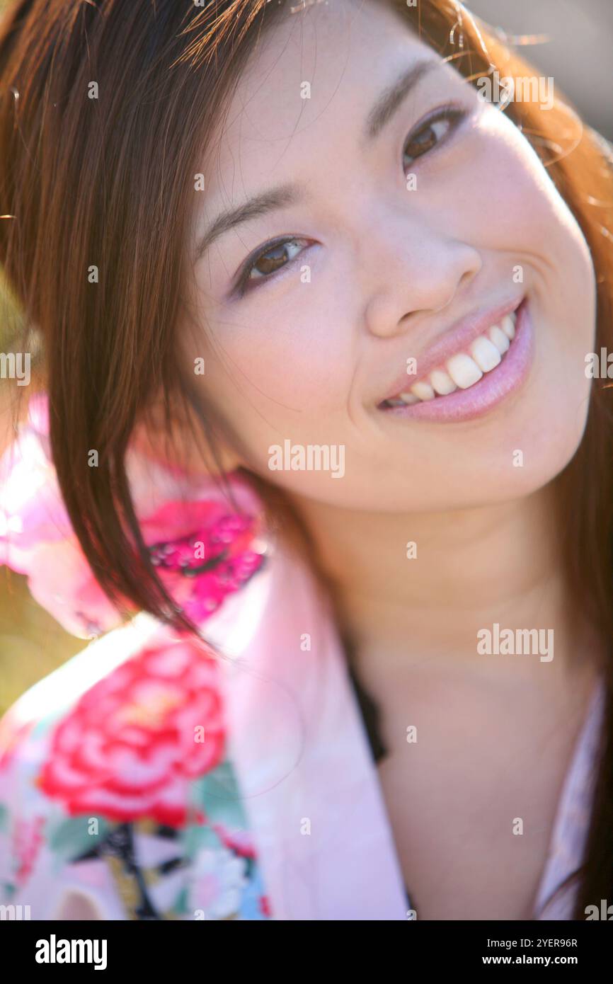 Close up smiling woman face hi-res stock photography and images - Alamy
