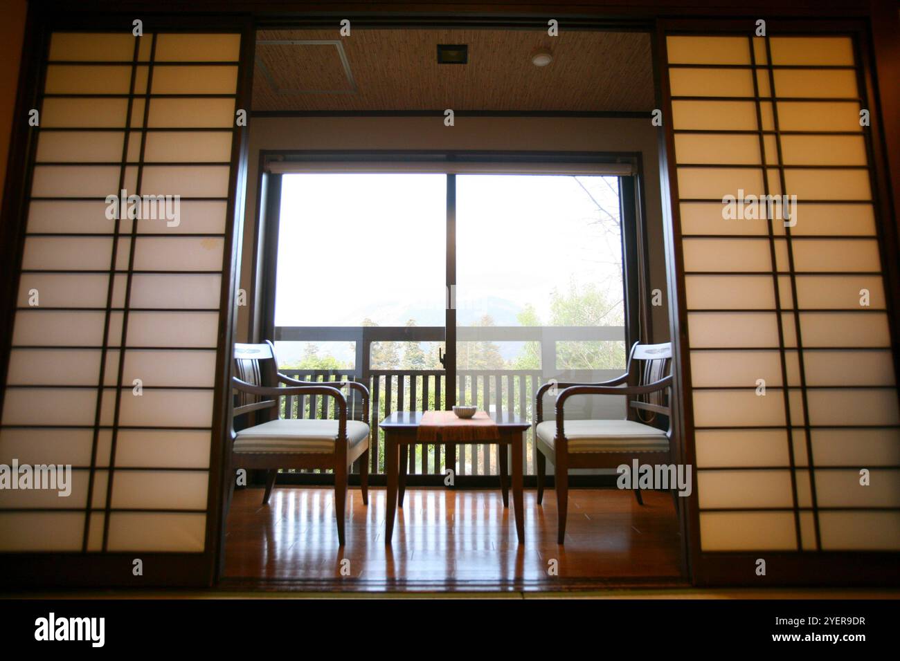 Sliding doors chairs hi-res stock photography and images - Alamy