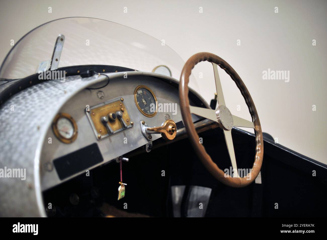 Instrument panel of Bugatti Brescia Stock Photo - Alamy