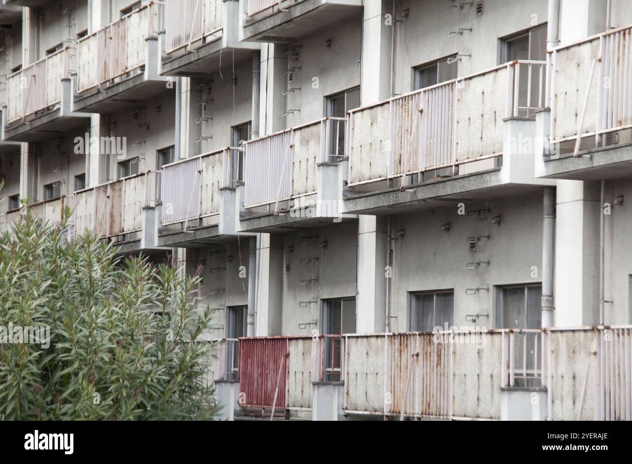 Abandoned housing complexes Stock Photo - Alamy