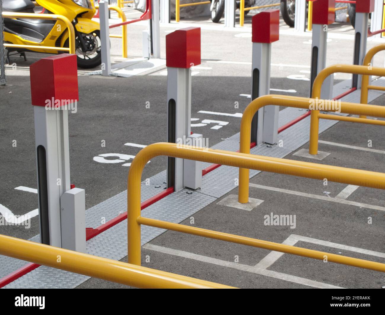 Coin parking hi-res stock photography and images - Alamy
