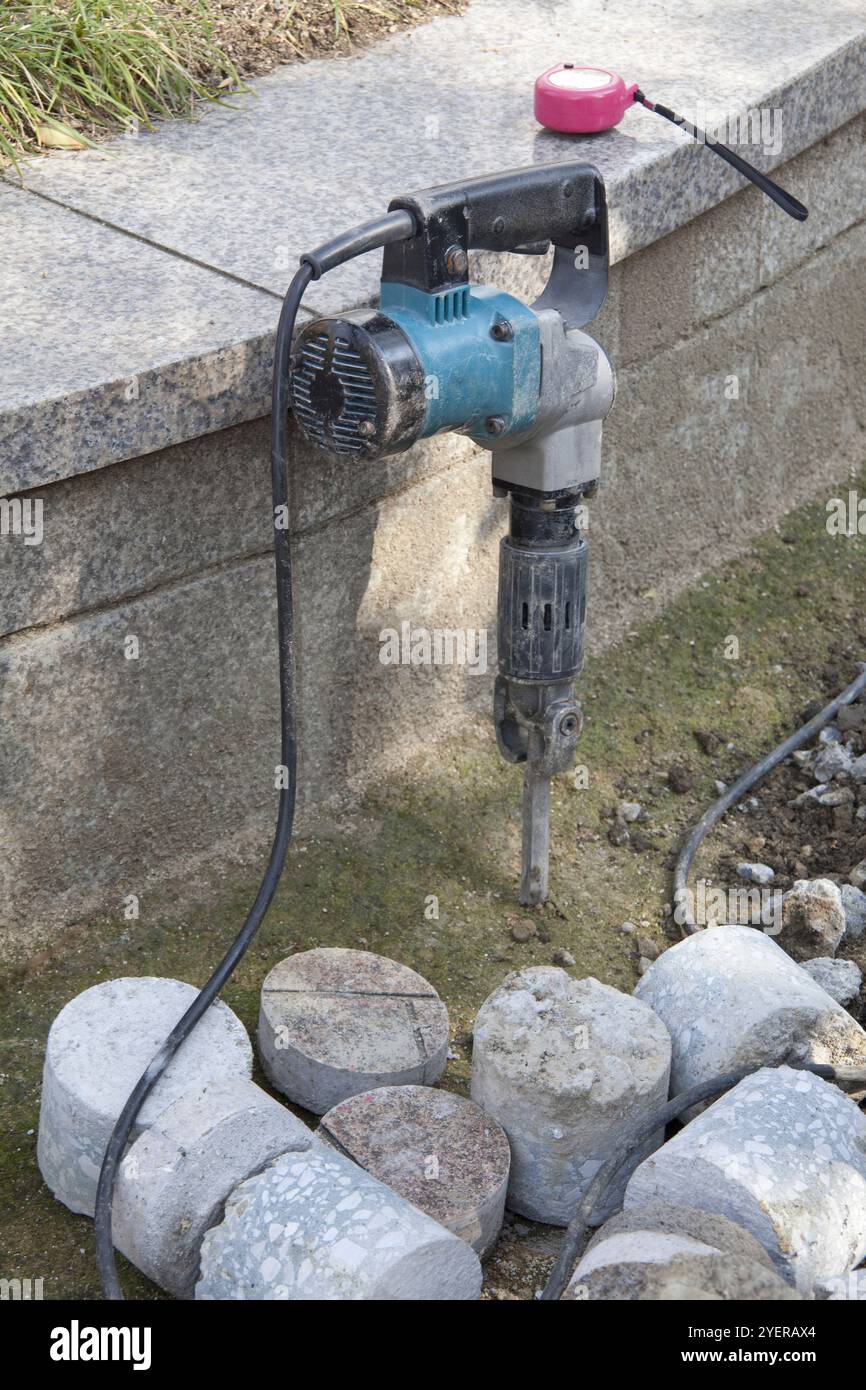 Construction concrete drill tool hi-res stock photography and images ...