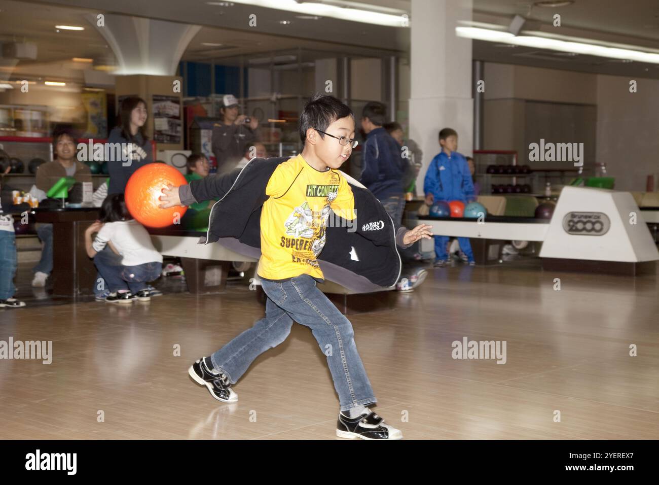 Japanese bowling alley hi-res stock photography and images - Alamy