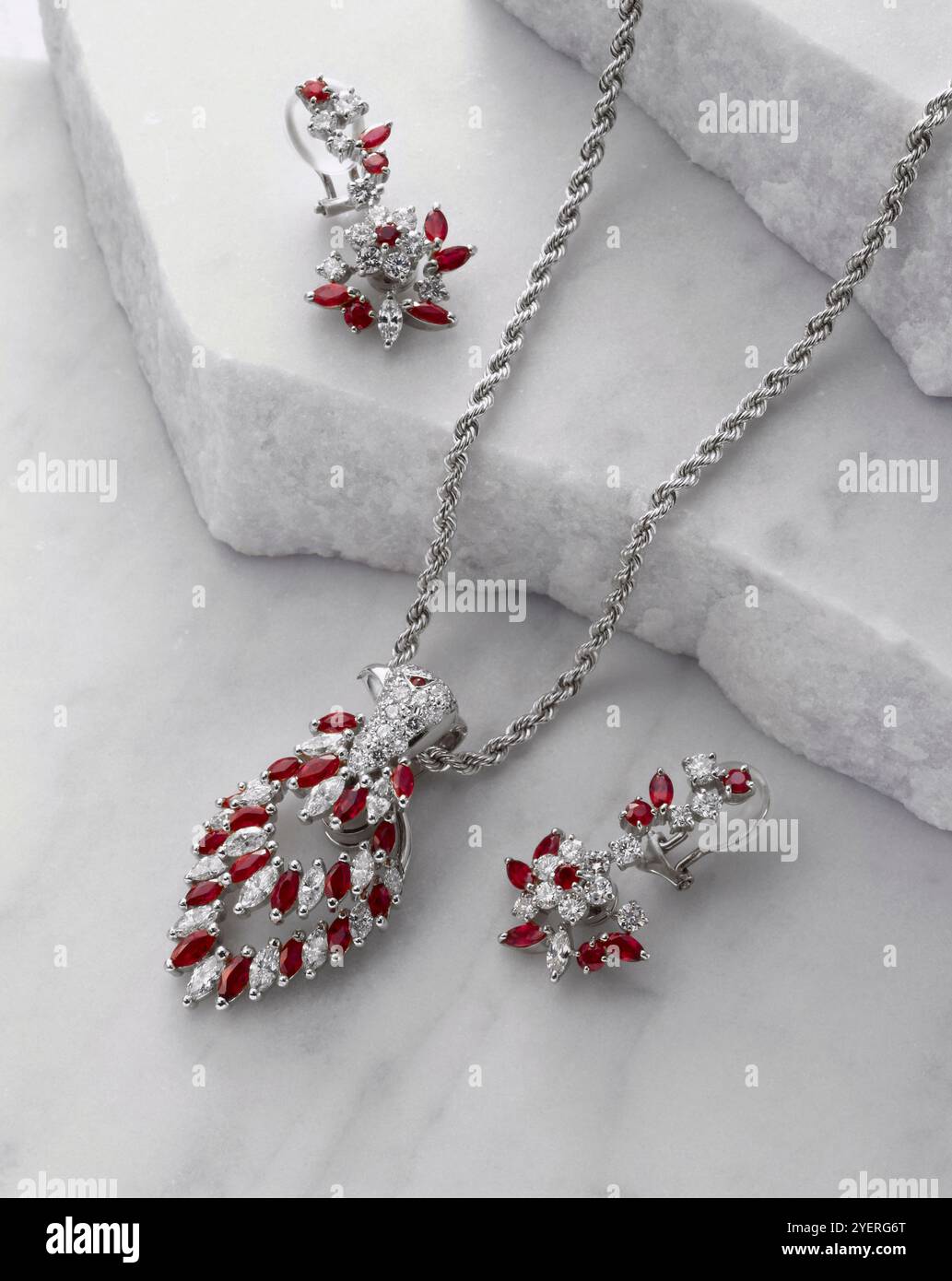 Ruby stone hi-res stock photography and images - Alamy