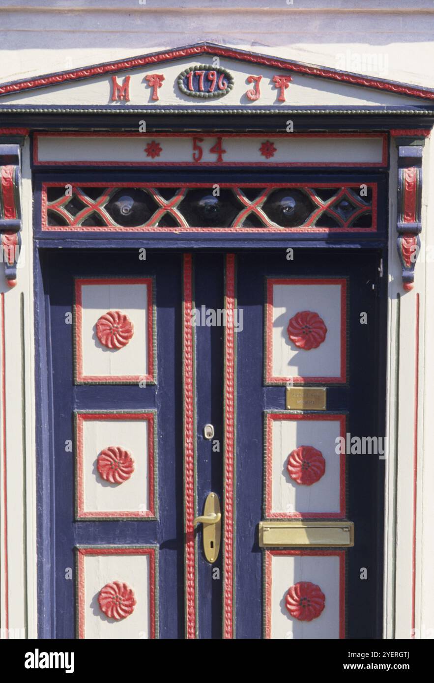 Color key door hi-res stock photography and images - Alamy