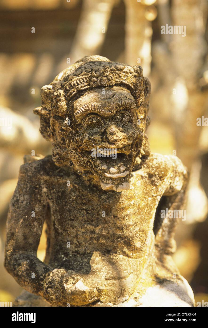 Guardian deity at temple Stock Photo - Alamy