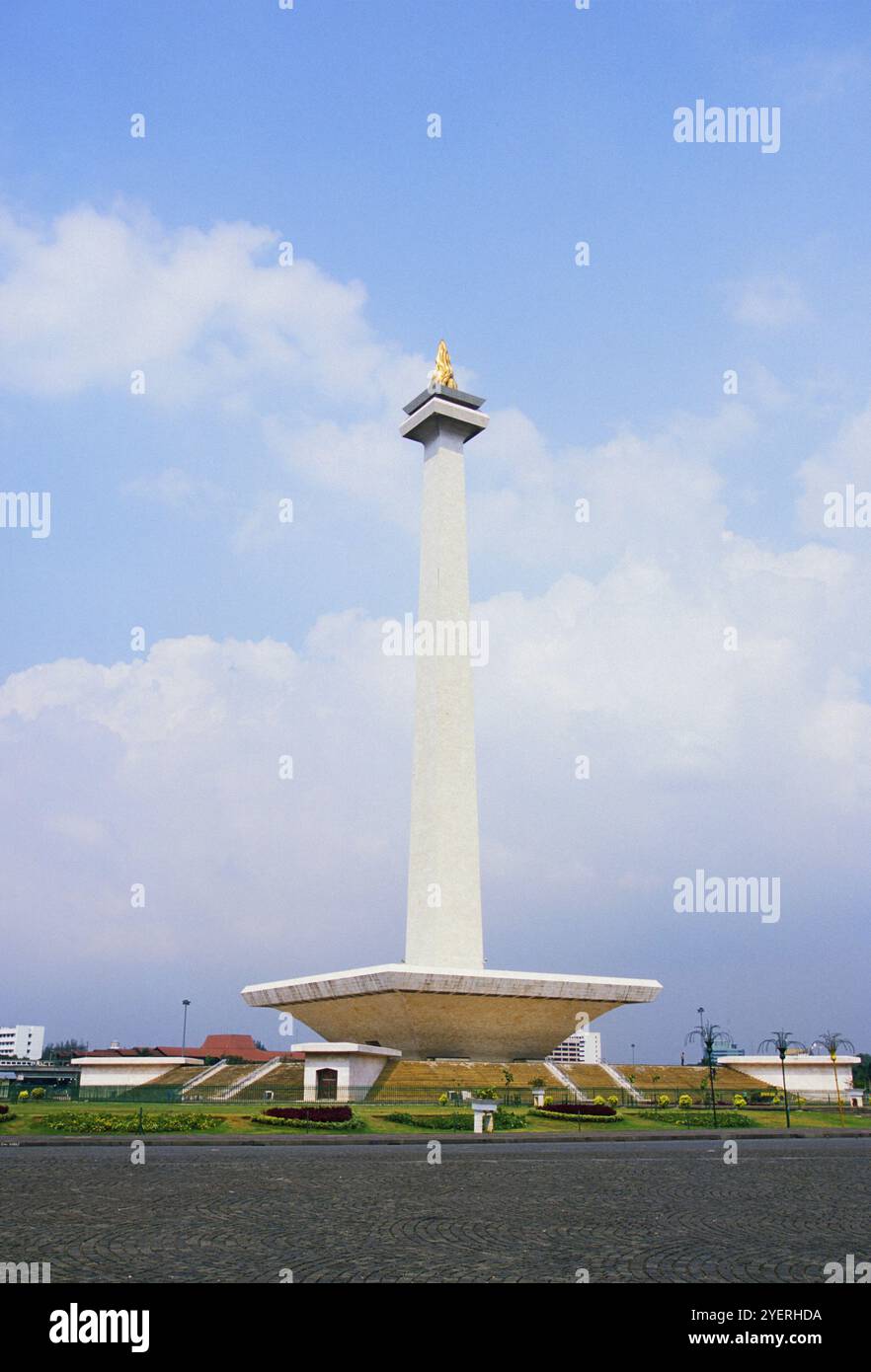Memorial hall tower hi-res stock photography and images - Alamy
