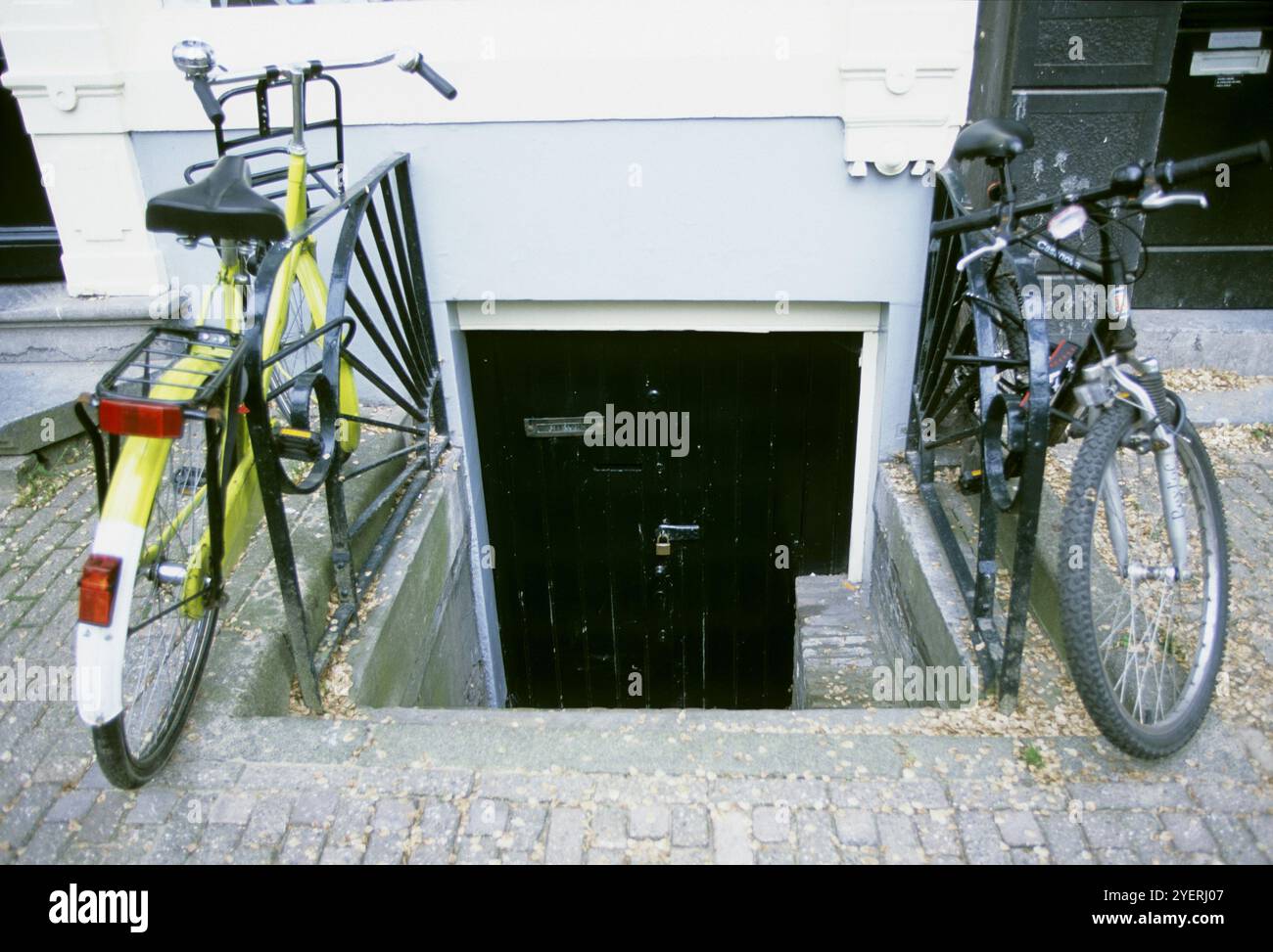 Bicycle entry door hi-res stock photography and images - Alamy