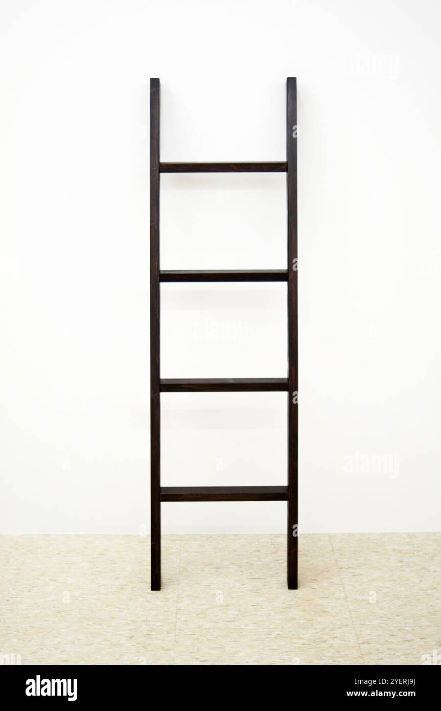 Space ladder hi-res stock photography and images - Alamy