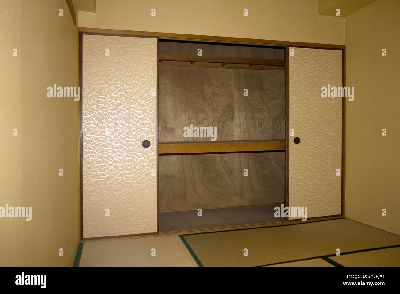Push-in closet and tatami mats in a Japanese-style room Stock Photo - Alamy