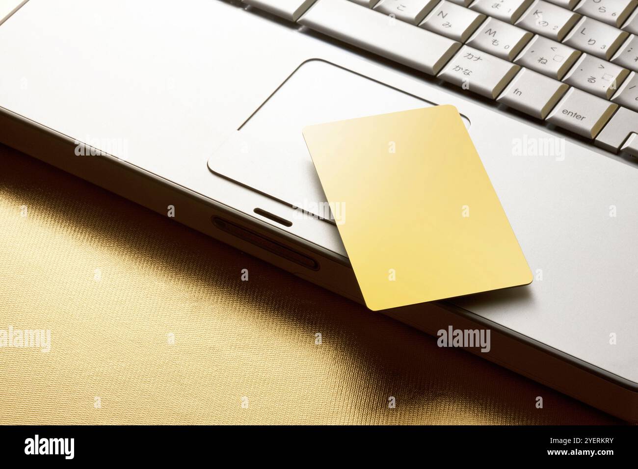 Gold card hi-res stock photography and images - Alamy
