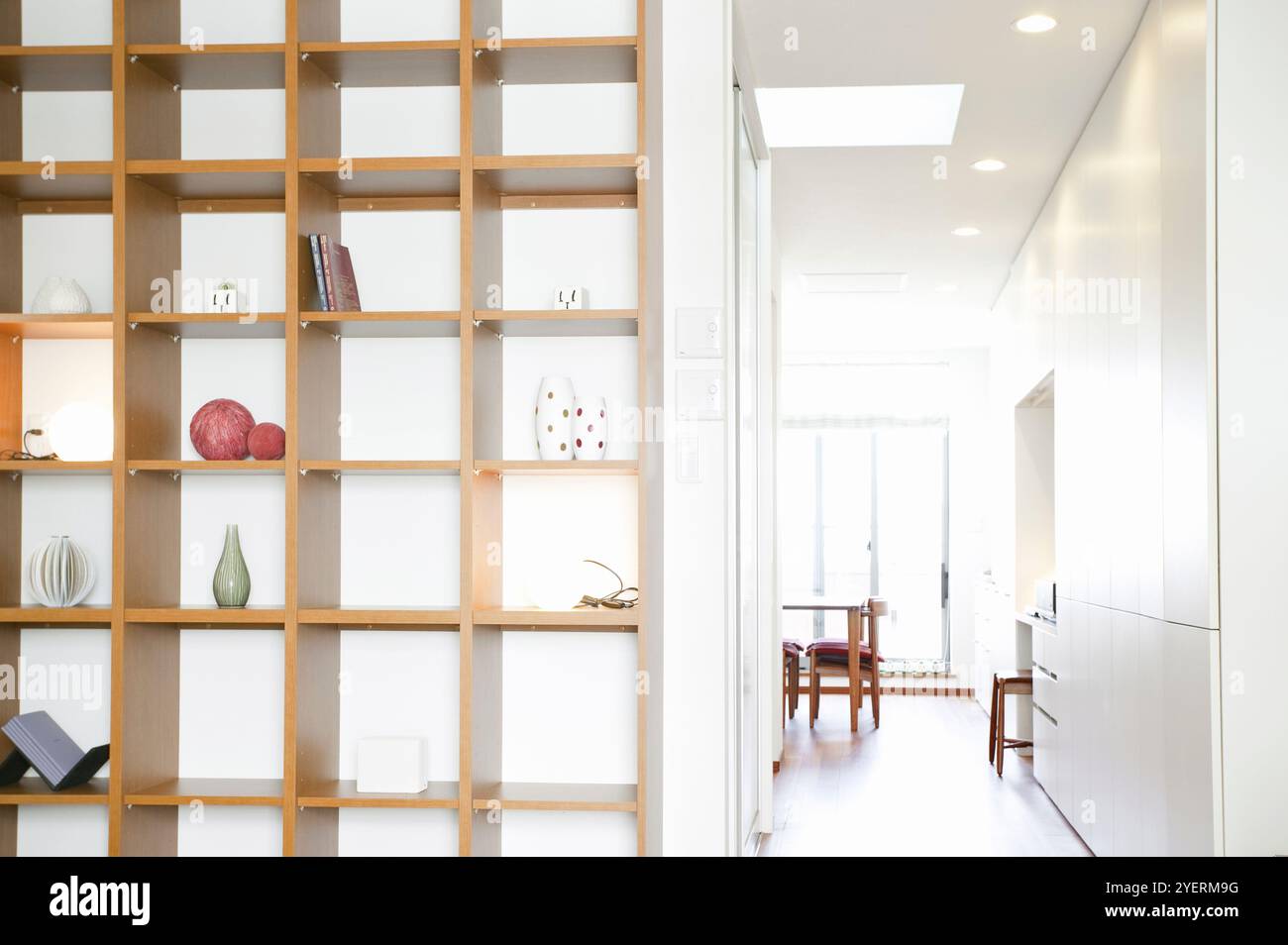 Platform room hi-res stock photography and images - Alamy
