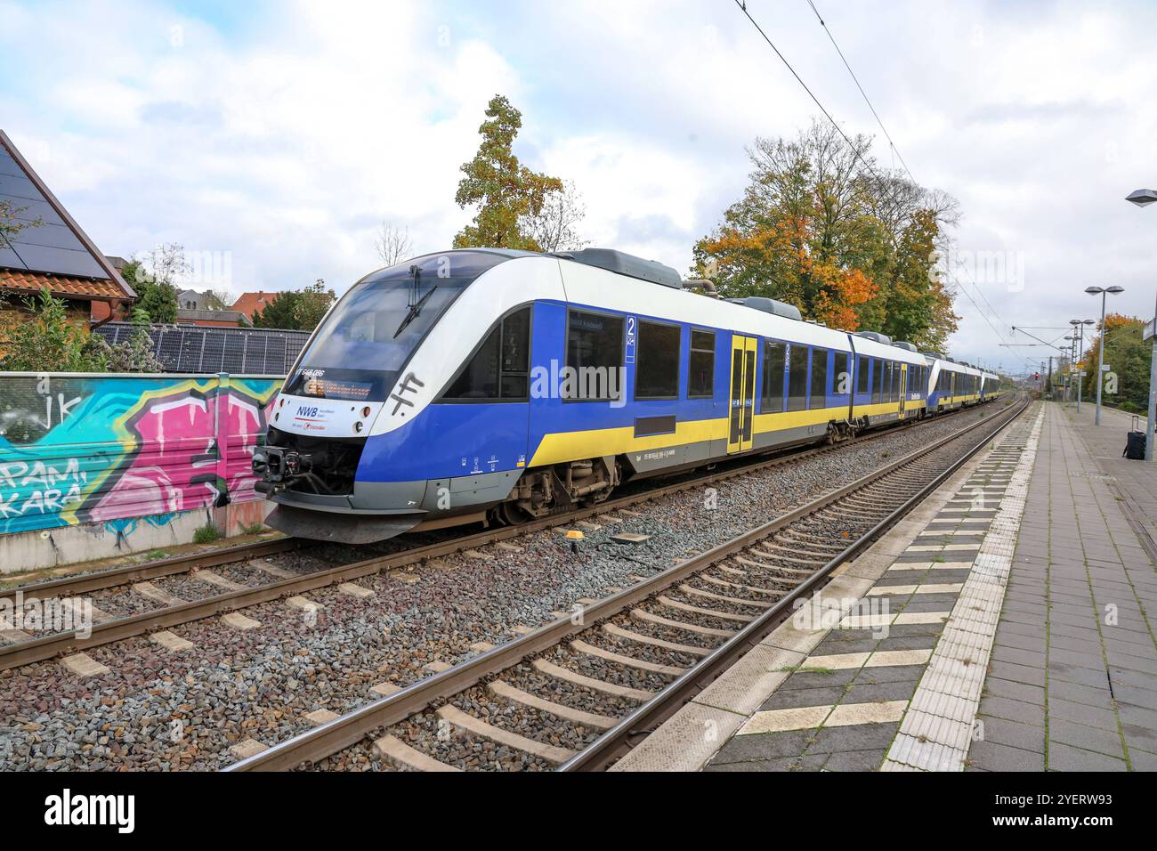 Eisenbahnverkehr am Bahnhof / Haltepunkt Osnabrück Altstadt ...