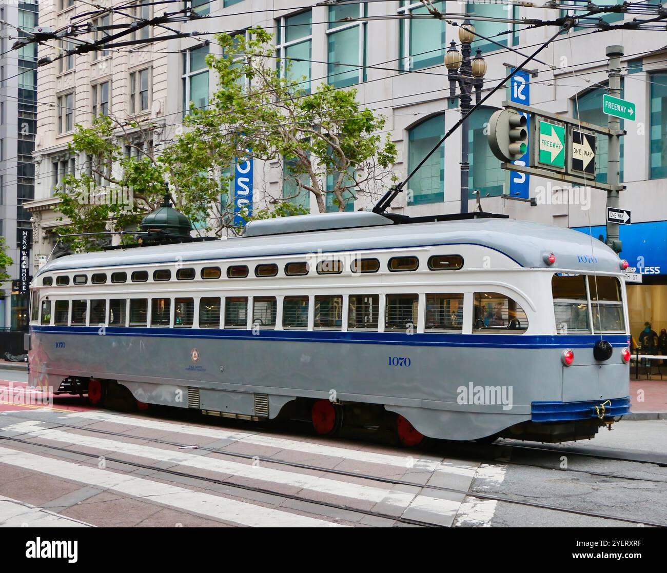 Heritage streetcar hi-res stock photography and images - Alamy