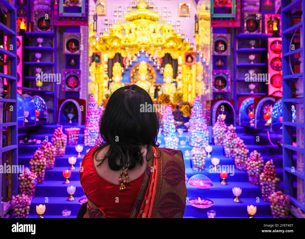 Mandir chamber hi-res stock photography and images - Alamy