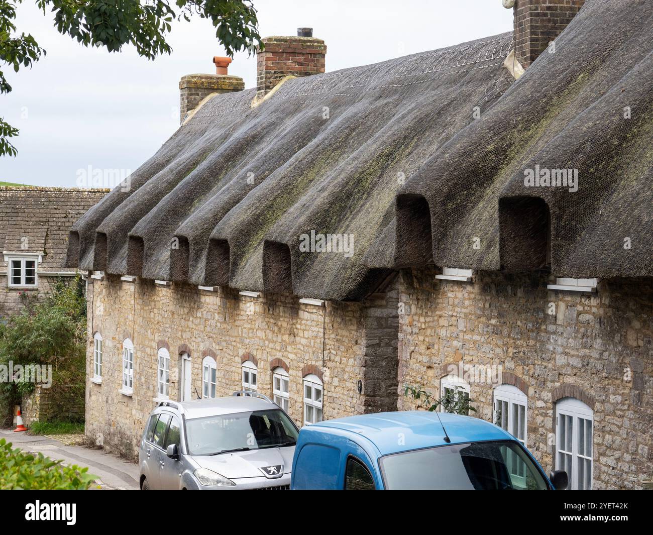 Traditional thatched cottages in Kimmeridge, Dorset, UK Stock Photo - Alamy